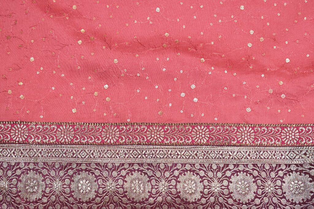 Designing saree with Old Banarasi saree border - Ranjana's Craft Blog